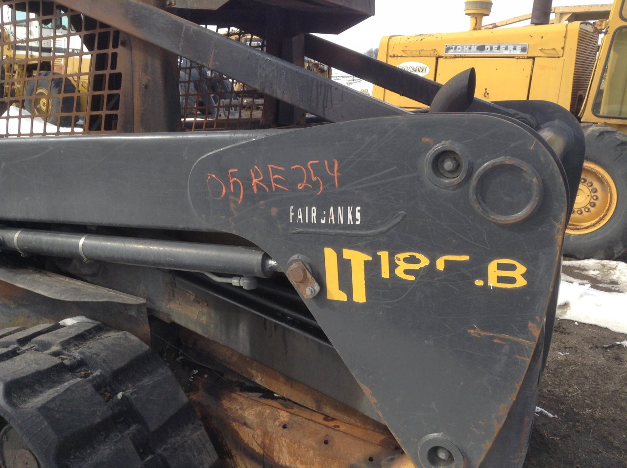 87461542 | New Holland LT185 Loader Arm for Sale