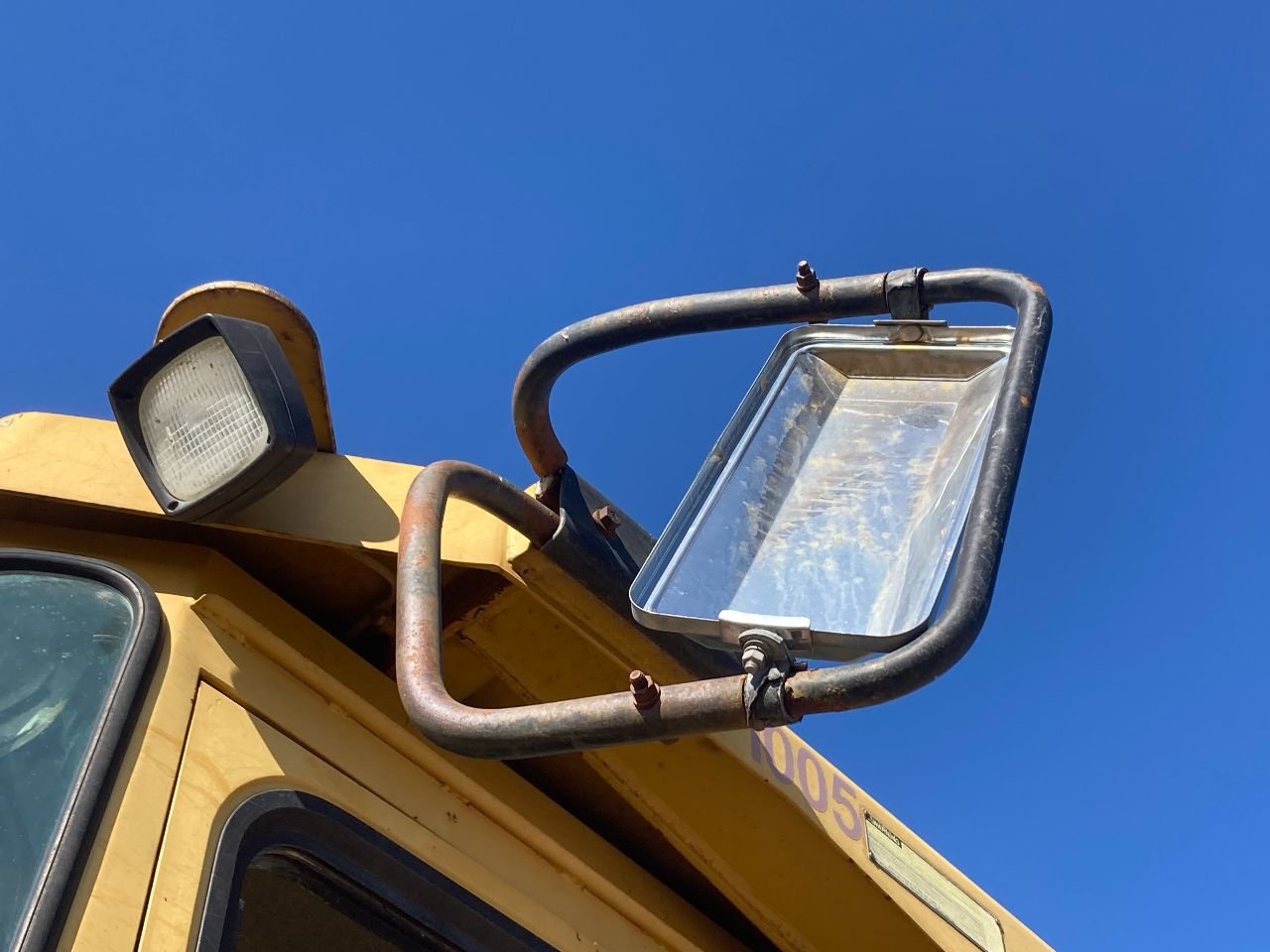 8V-3893 | CAT 950F Equip Mirror for Sale