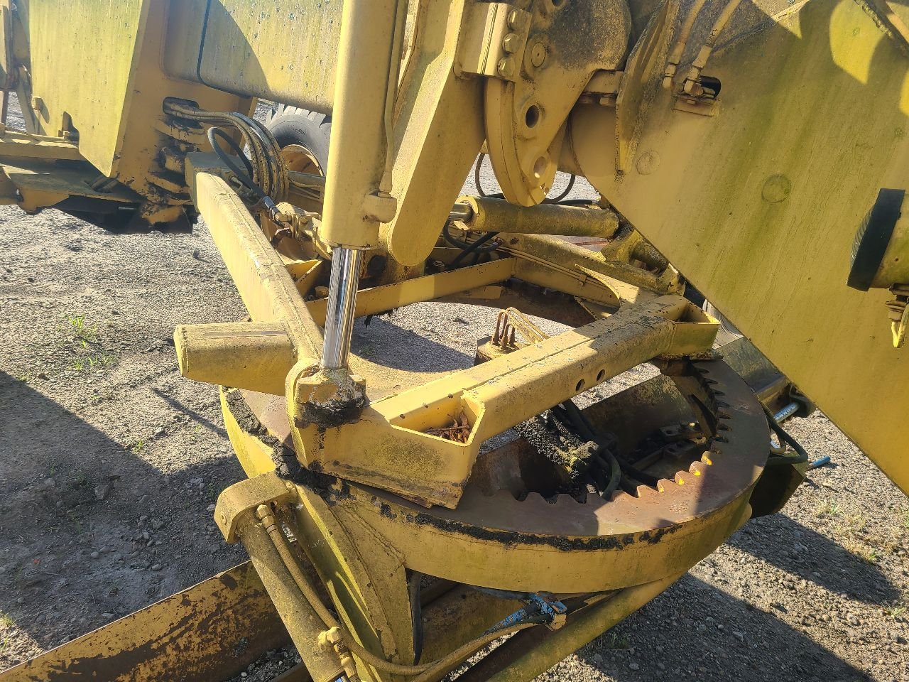 AU41567 | John Deere 570A Misc. Parts for Sale