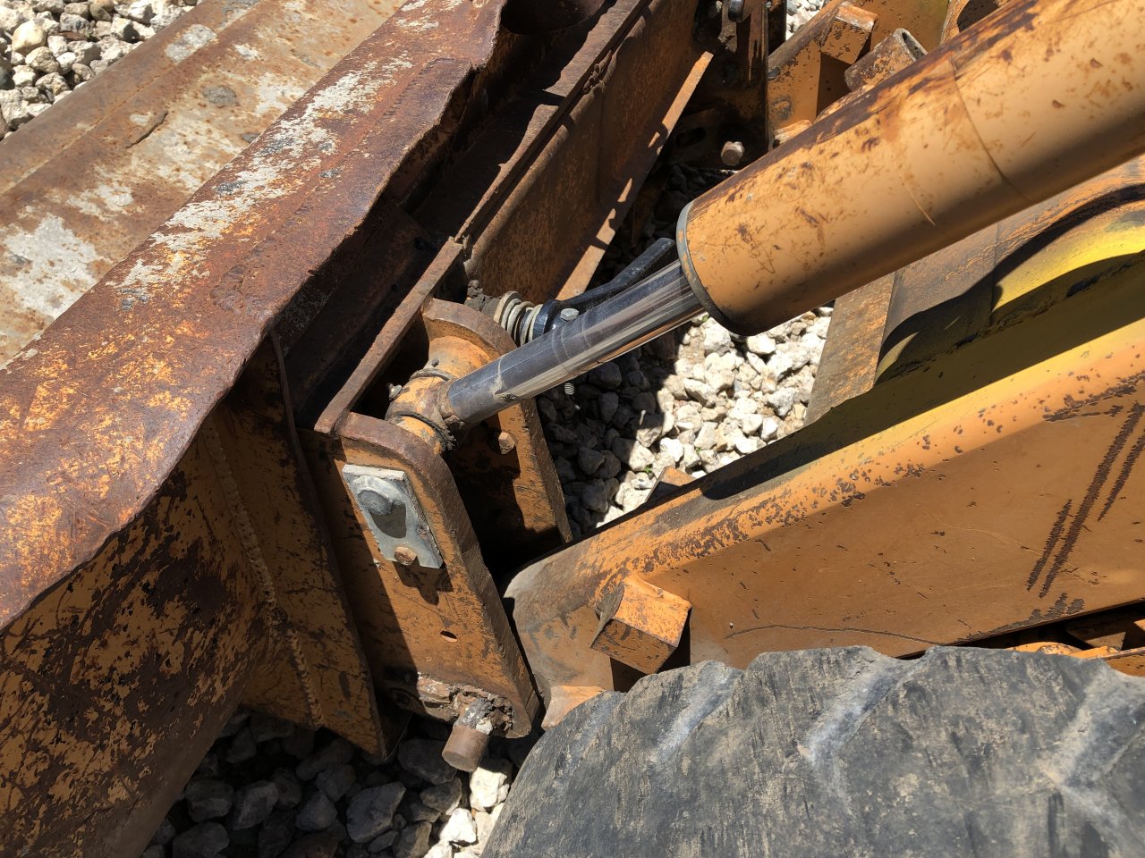 Case 1845C Quick Coupler for Sale