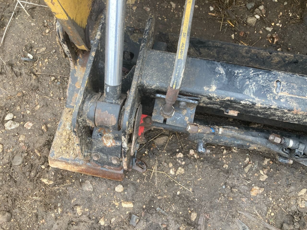 515-8585 | CAT 262D3 Quick Coupler for Sale