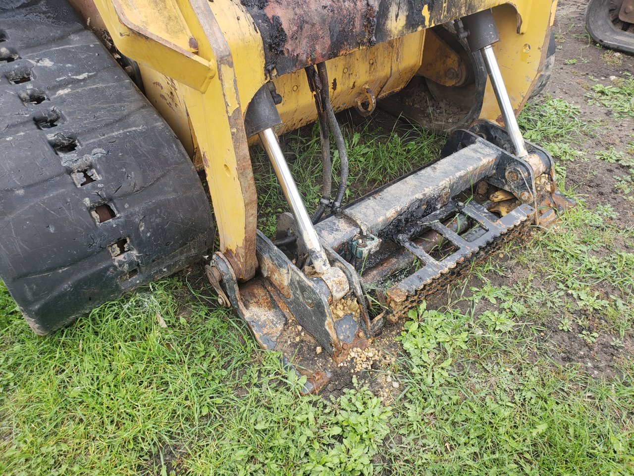 423-3676 | CAT 289D Quick Coupler for Sale