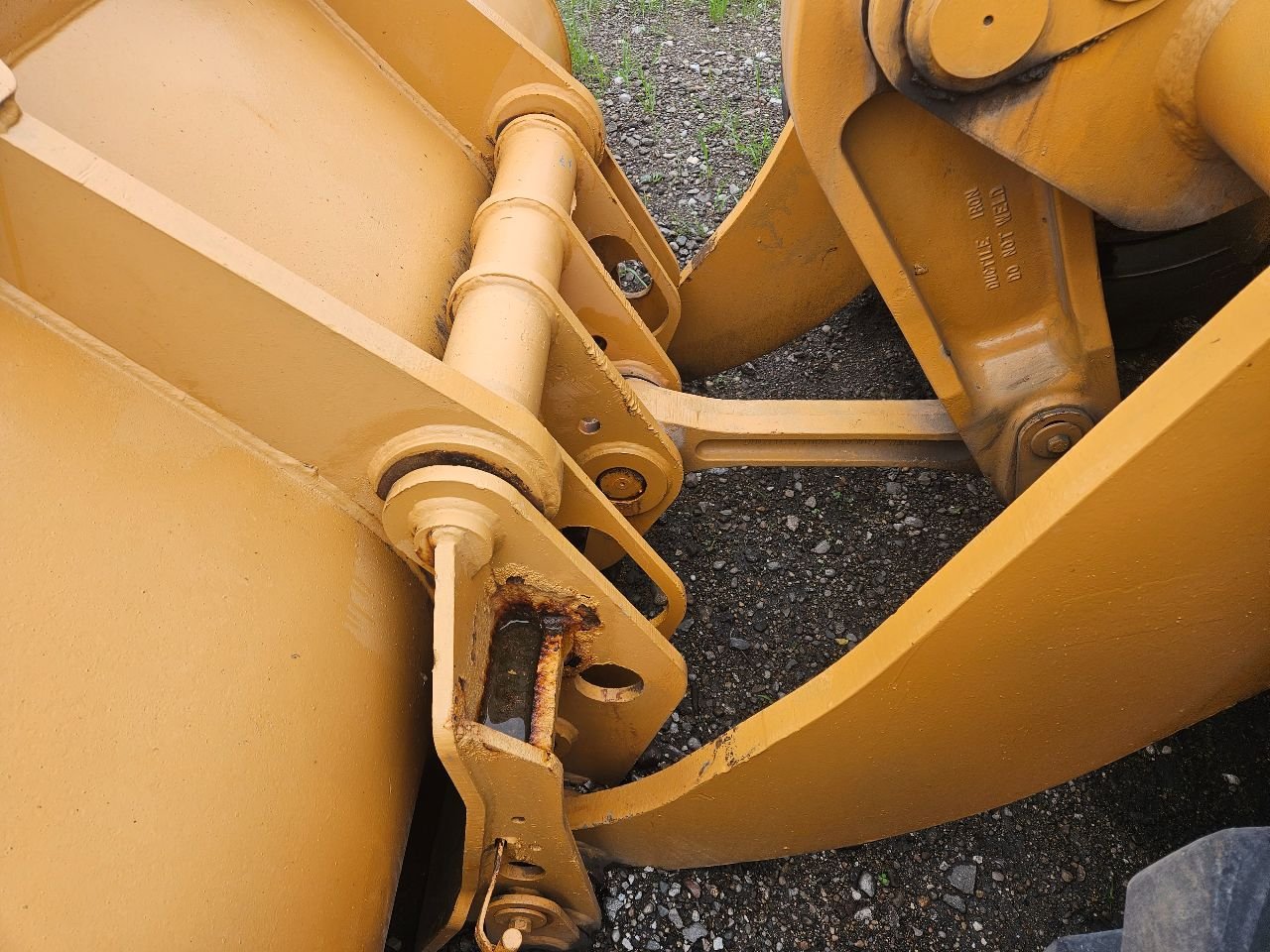 Case 721B Quick Coupler for Sale