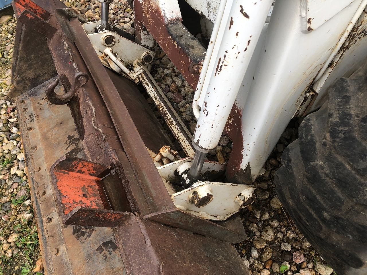 Bobcat 825 Quick Coupler for Sale