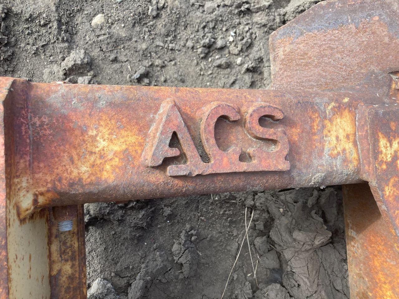 CAT 930 Quick Coupler for Sale