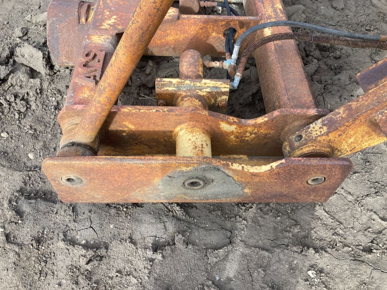 CAT 930 Quick Coupler for Sale