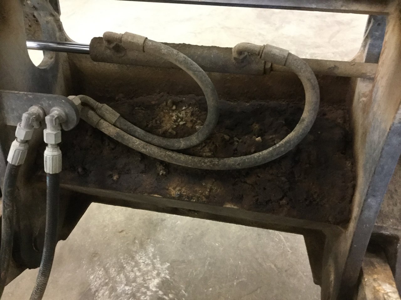 Volvo L20B Quick Coupler for Sale