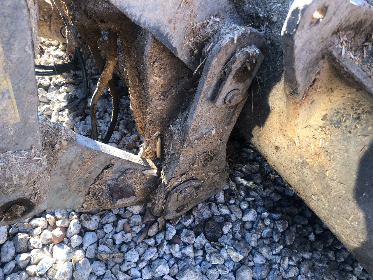 417-U77-A920 | Komatsu WA180-3PT Quick Coupler for Sale