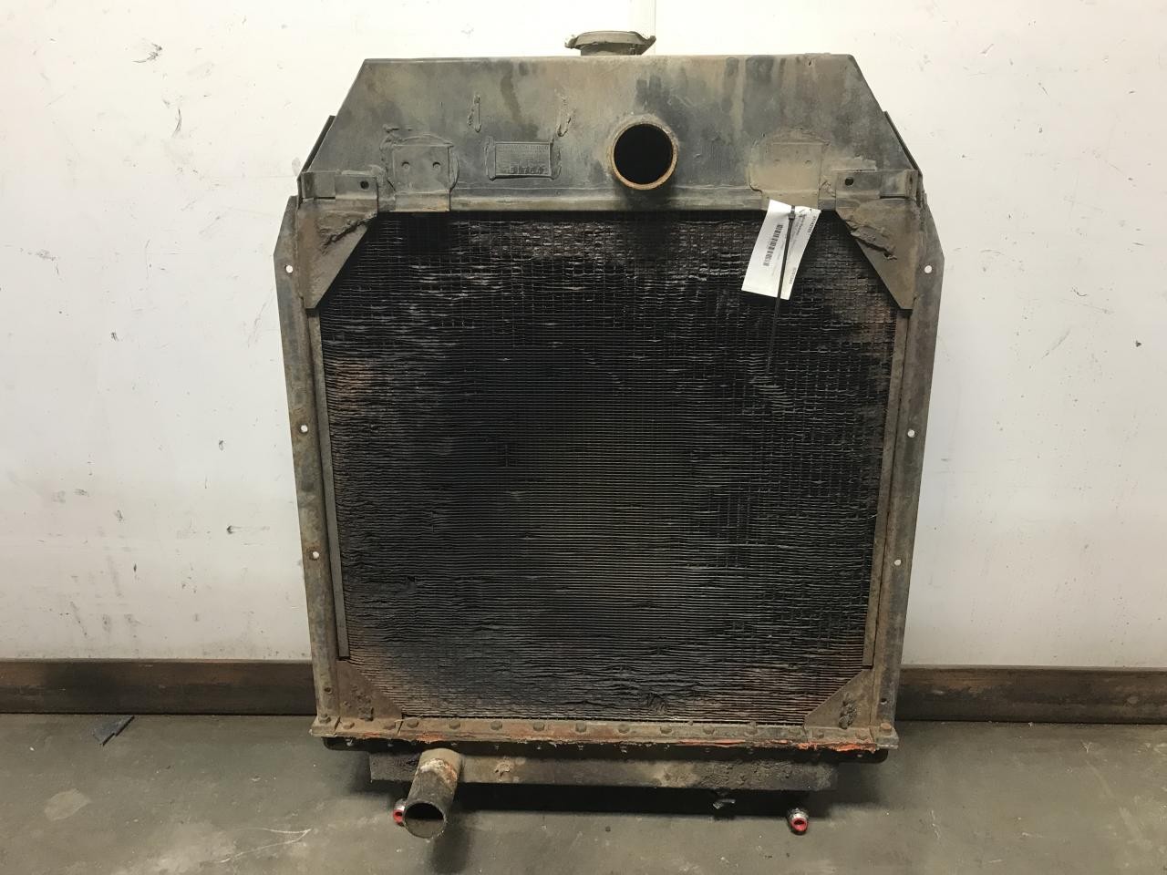 D44565 | Case 1150 Radiator for Sale