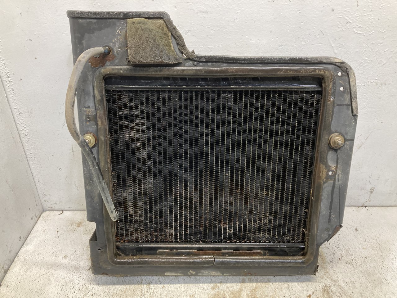 6666682 | Bobcat 325 Radiator for Sale