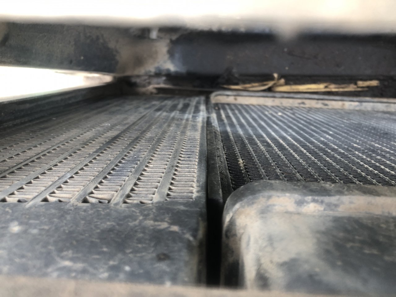 AZ55255 | John Deere 3400 Radiator for Sale