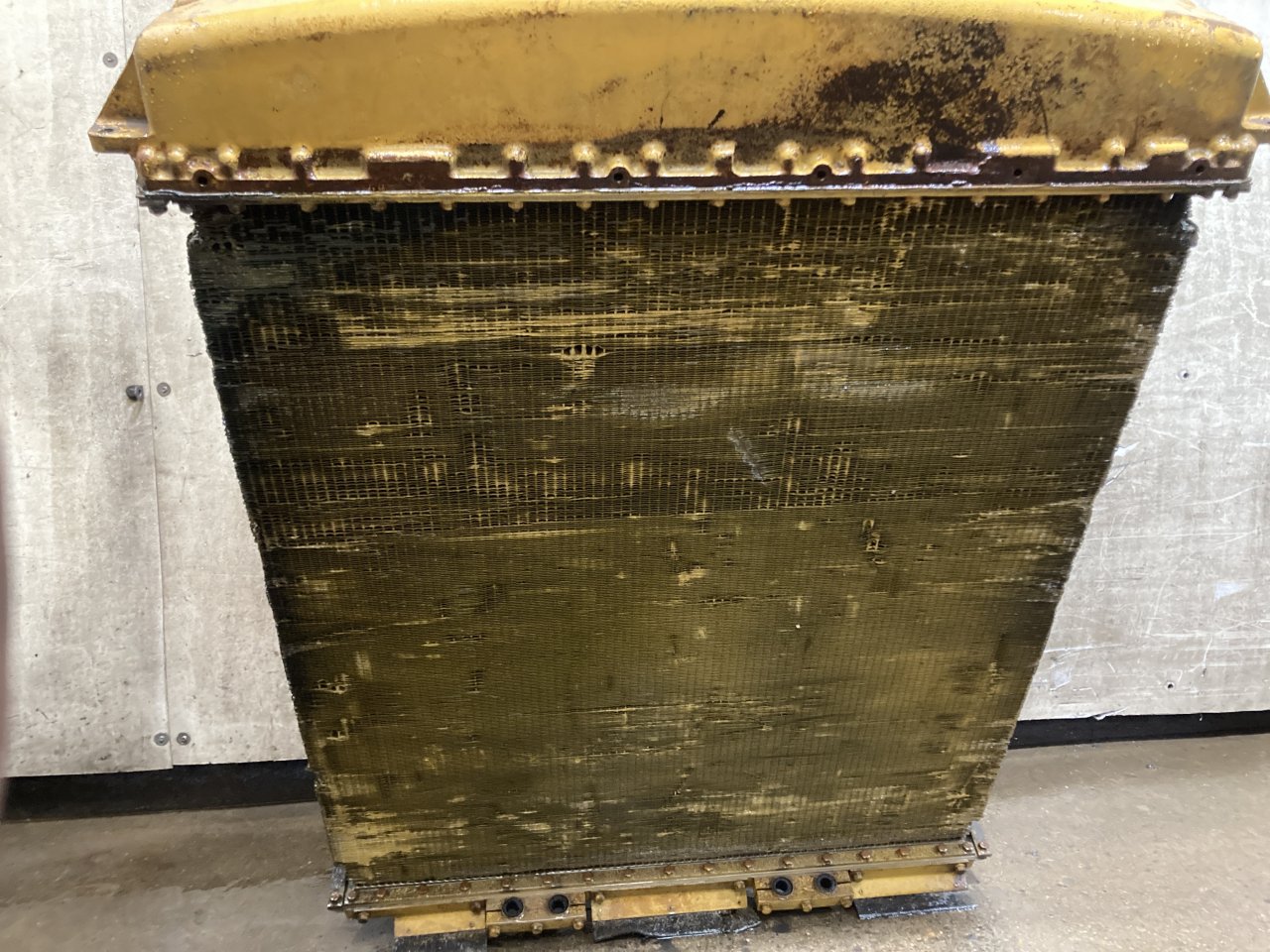 9M4845 | CAT 825B Radiator for Sale
