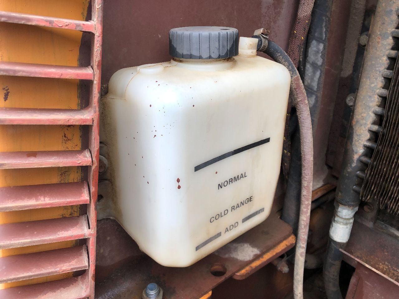 L127093 | Case 62-1 Radiator Overflow Bottle for Sale