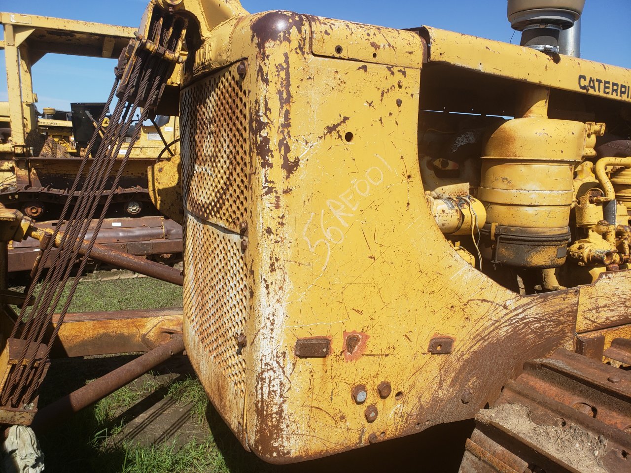 CAT D8 Radiator Support for Sale