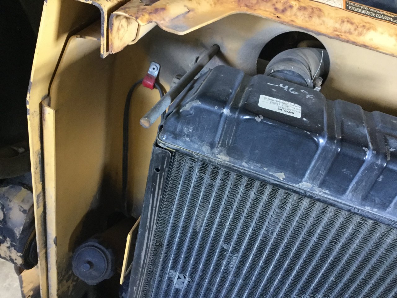 86566348 | New Holland LX885 Radiator Support for Sale