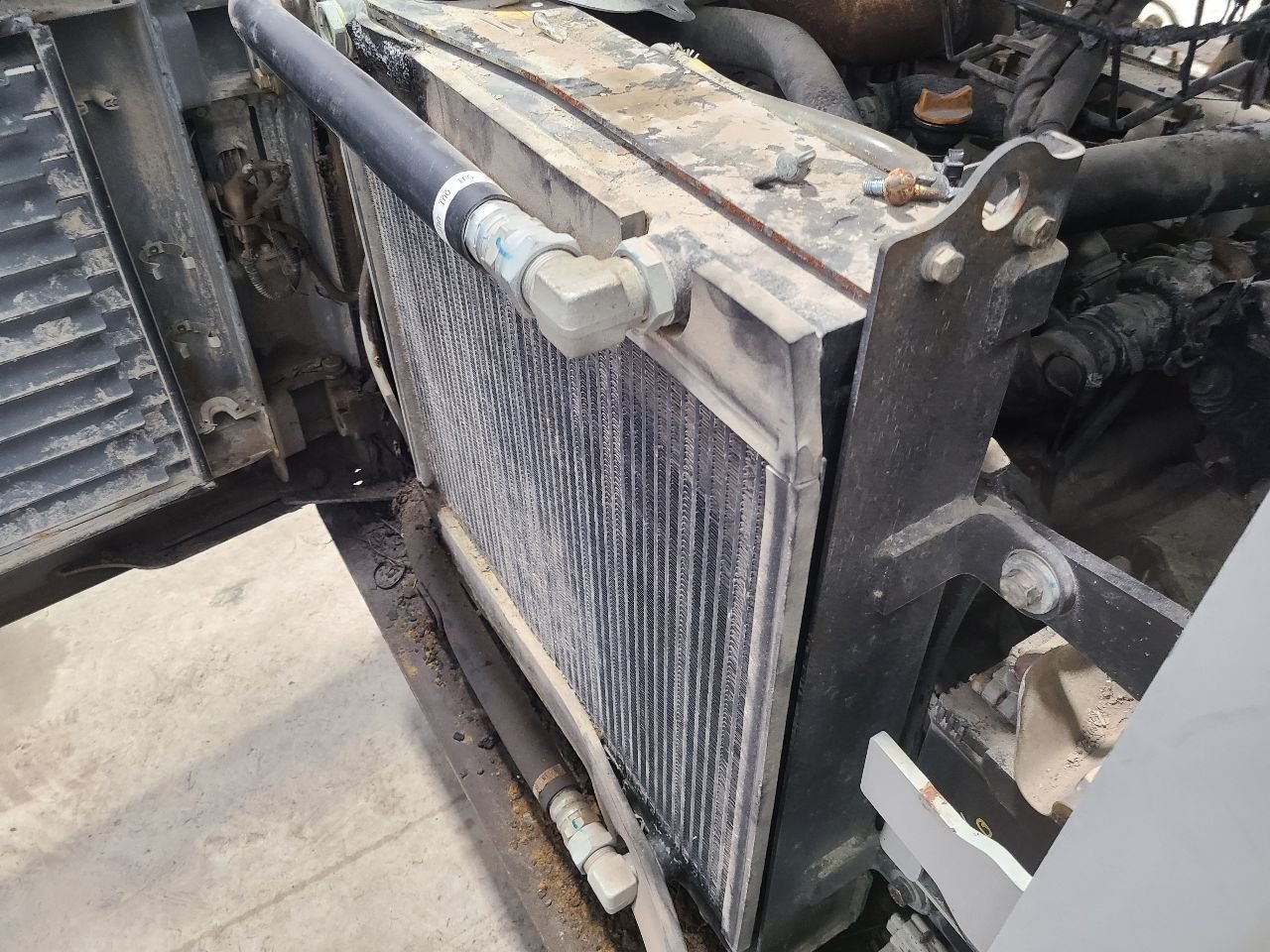 1911301050 | Takeuchi TL6R Radiator for Sale