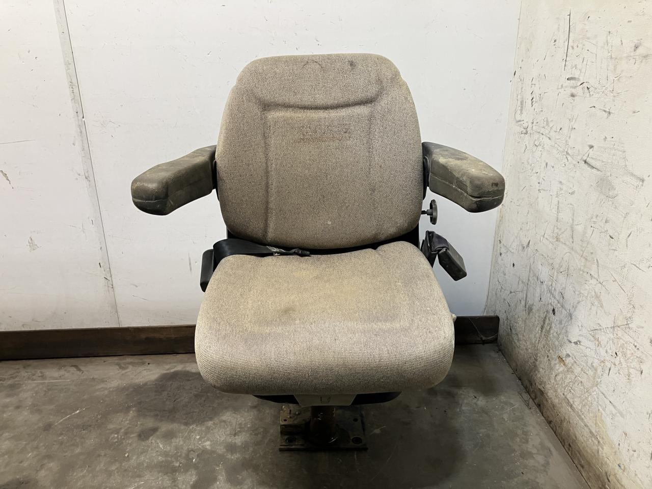 397137A1 | Case 580M Seat for Sale