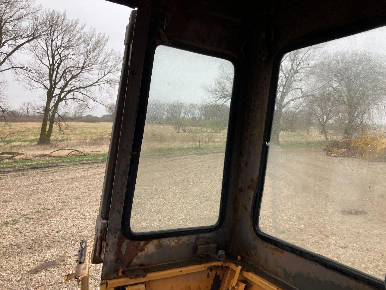 Case W20B Equip Side Glass for Sale