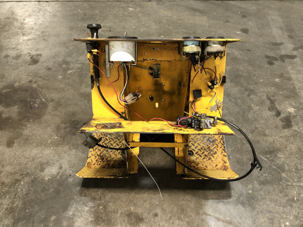 Dynapac CA 121 Steering Column for Sale
