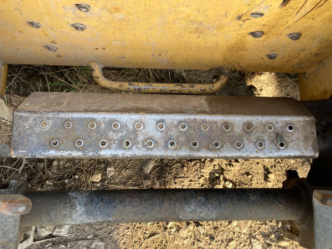 9805163 | New Holland LX665 Step for Sale