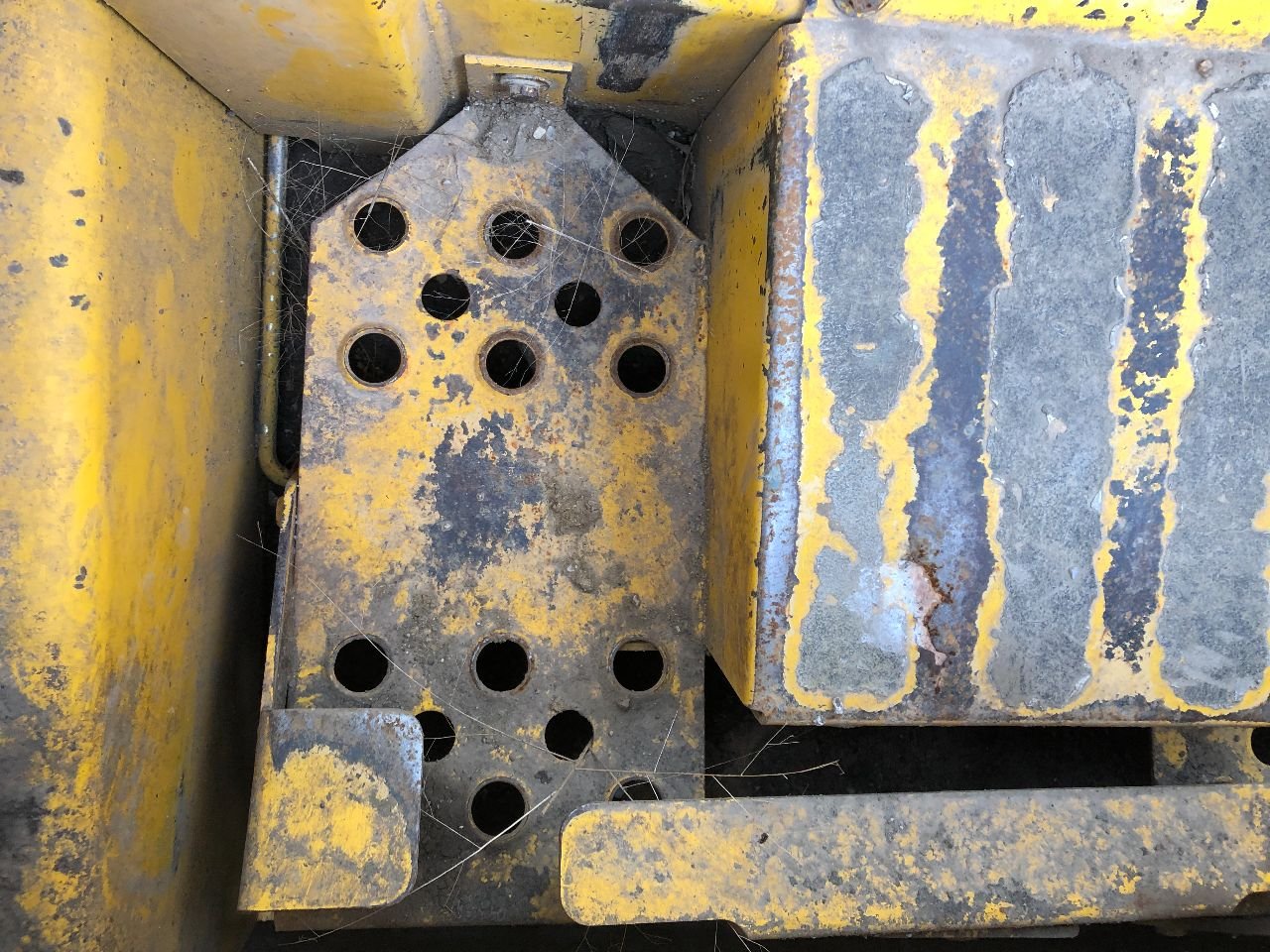 123650 | Gehl 4625SX Pedal for Sale