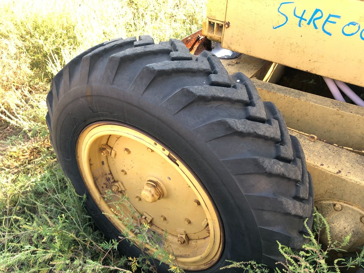 CAT 212 Tire and Rim for Sale