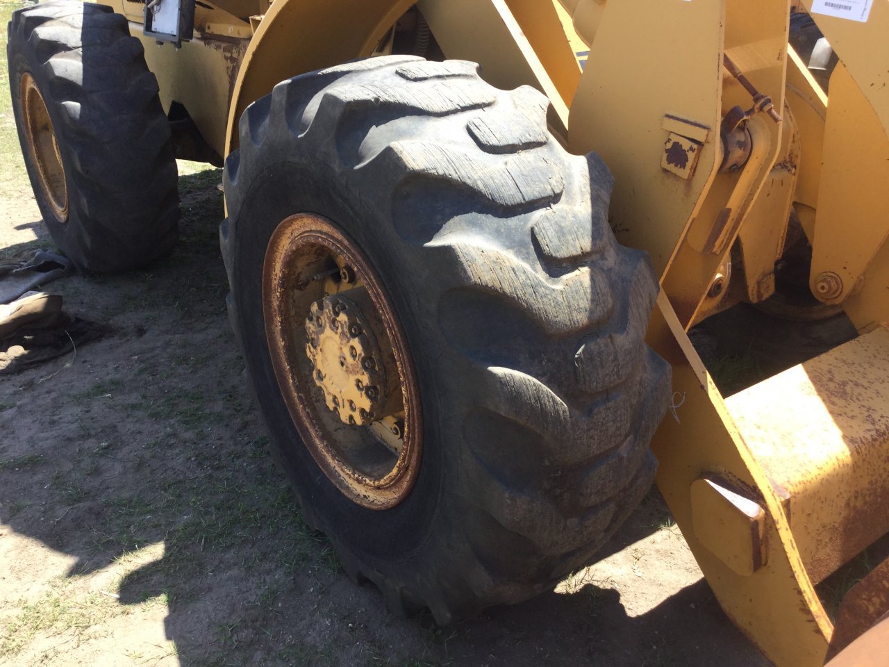 RF | Fiat-Allis 545B Tire and Rim for Sale