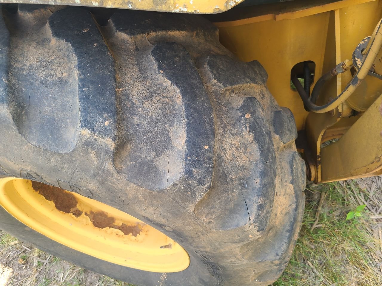 CAT 416C Tires for Sale