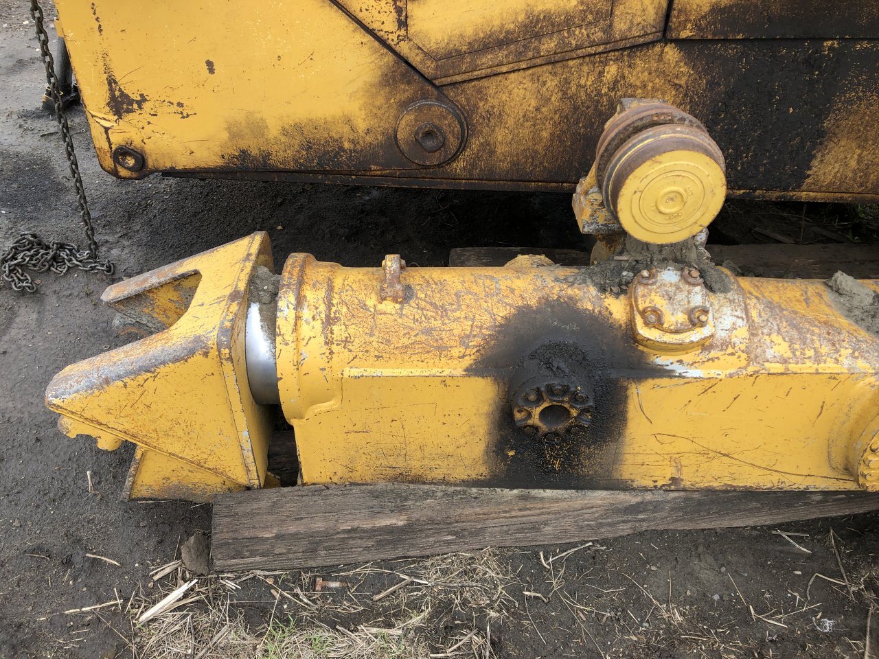 244-6099 | CAT D6R Track Frame for Sale