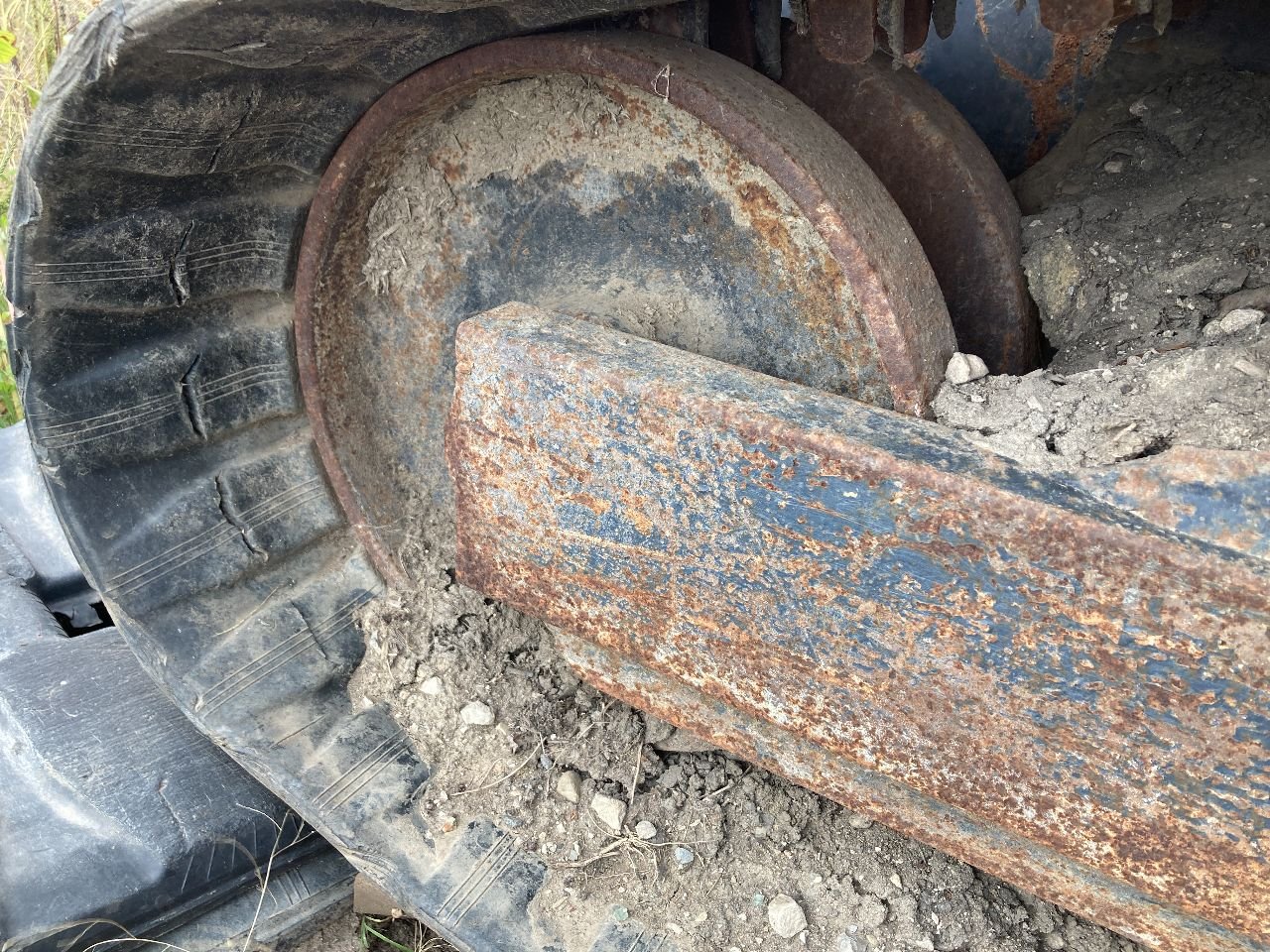 HV050-22900 | Kubota SVL95-2S Track Idler for Sale