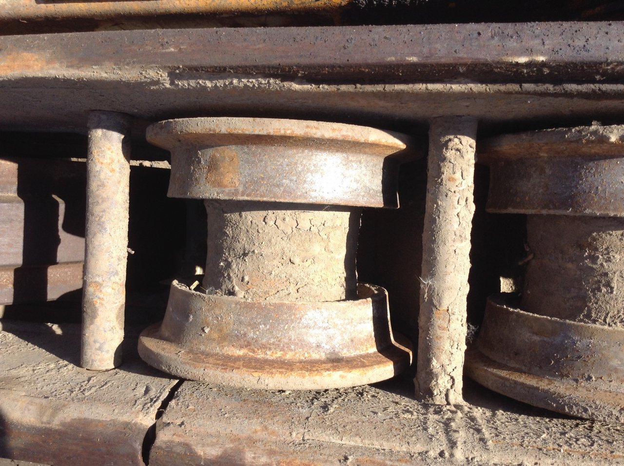 Case 850 Track Roller for Sale