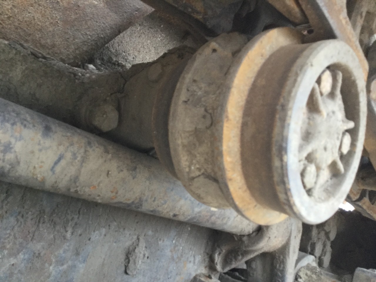 D48684 | Case 850 Track Roller for Sale