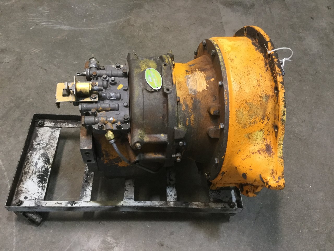 D73700 | Case 680E Transmission for Sale