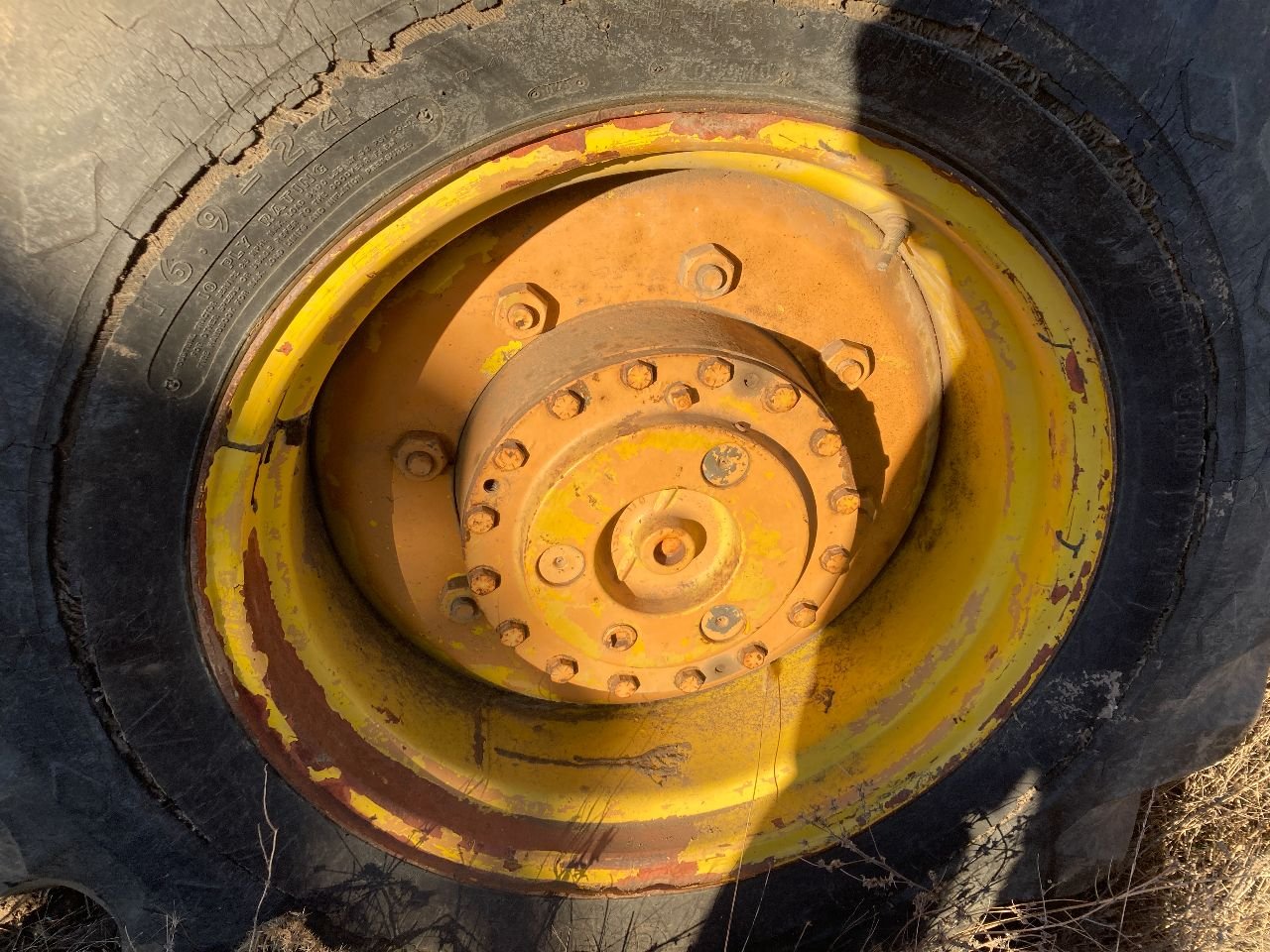 Case 680E Equip, Wheel for Sale