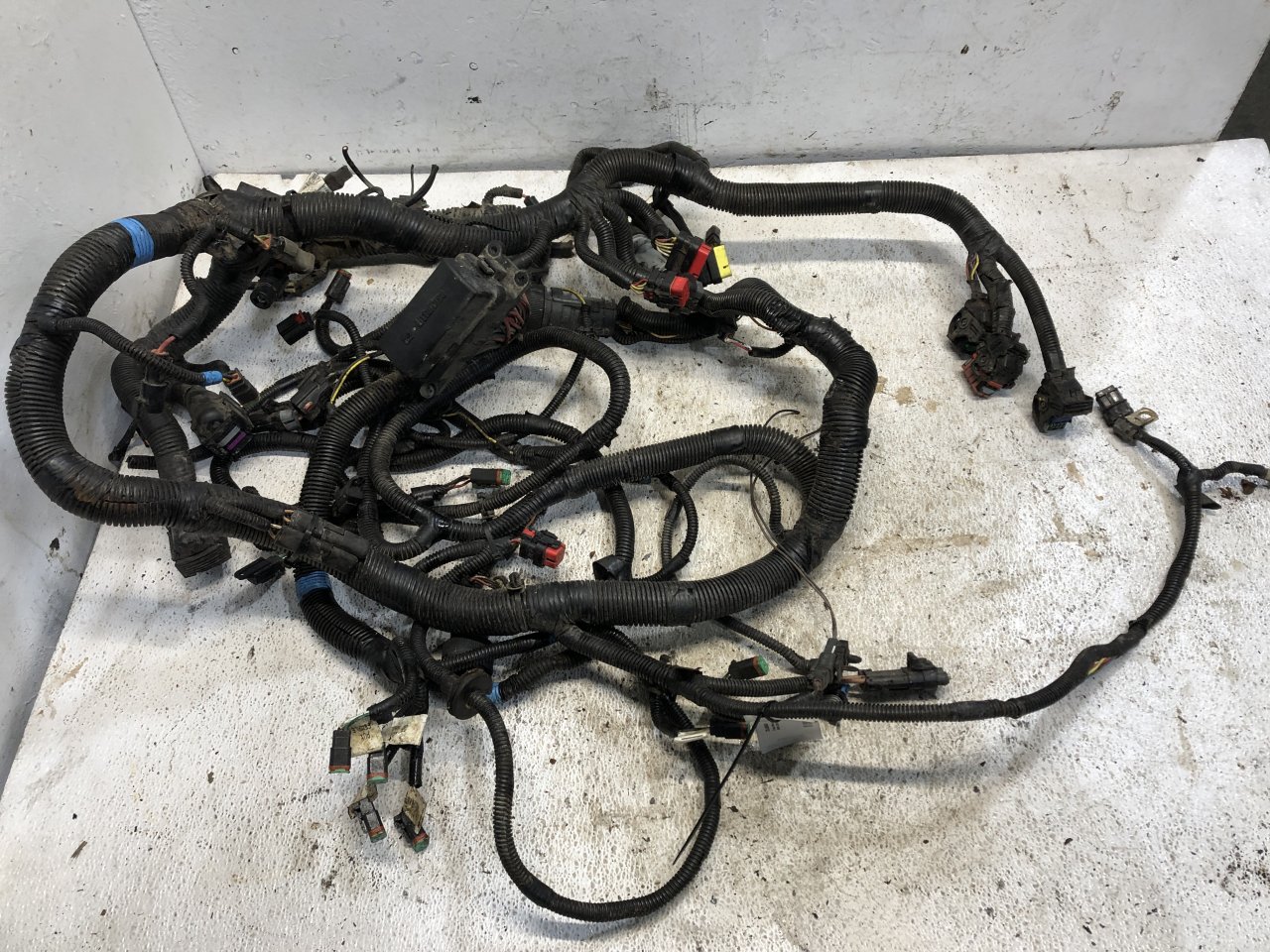 AT487756 | John Deere 318G Wiring Harness for Sale