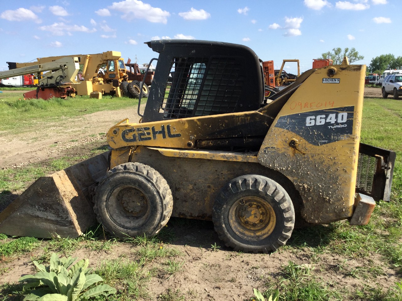 Gehl 6640 Equipment Parts Unit for Sale