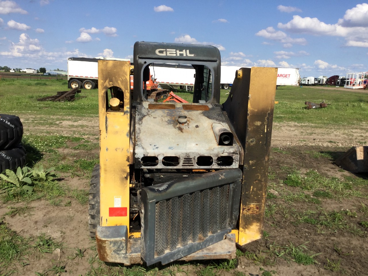 Gehl 6640 Equipment Parts Unit for Sale