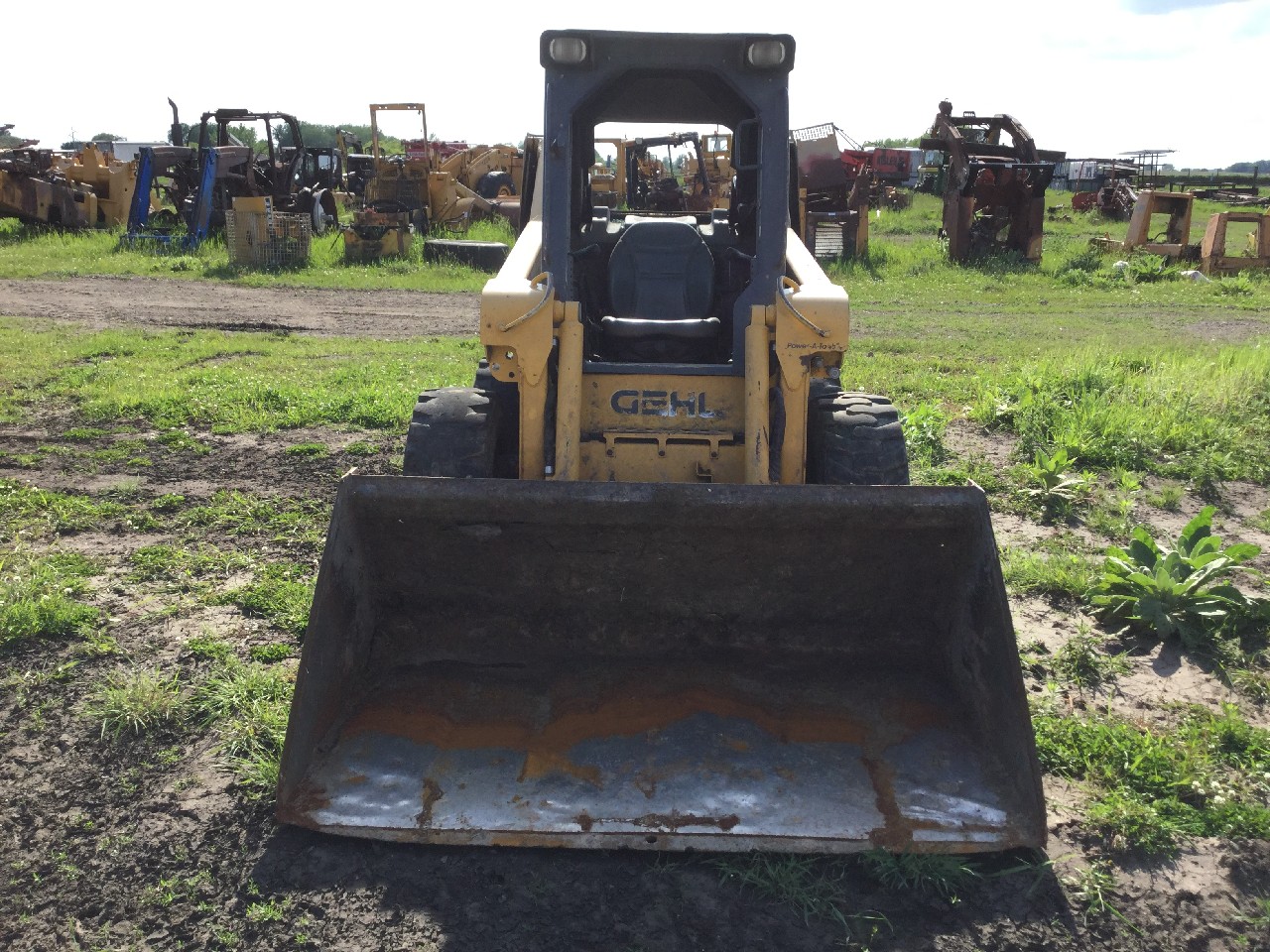 Gehl 6640 Equipment Parts Unit for Sale