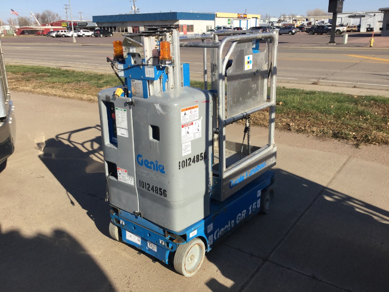 Genie GR-15 Equipment Unit for Sale