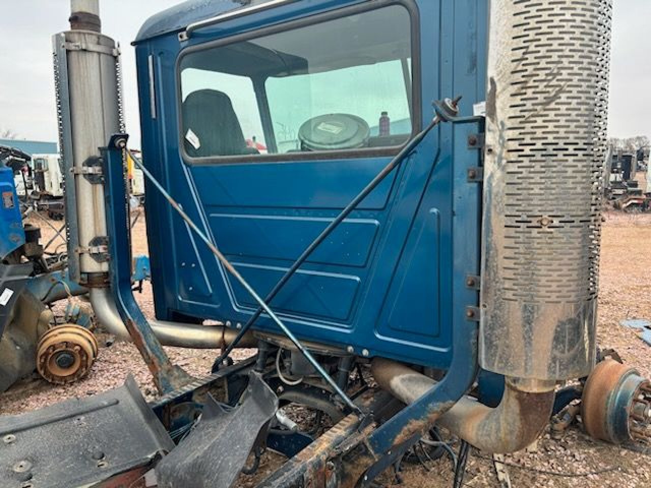 Mack CL600 Exhaust Bracket for Sale