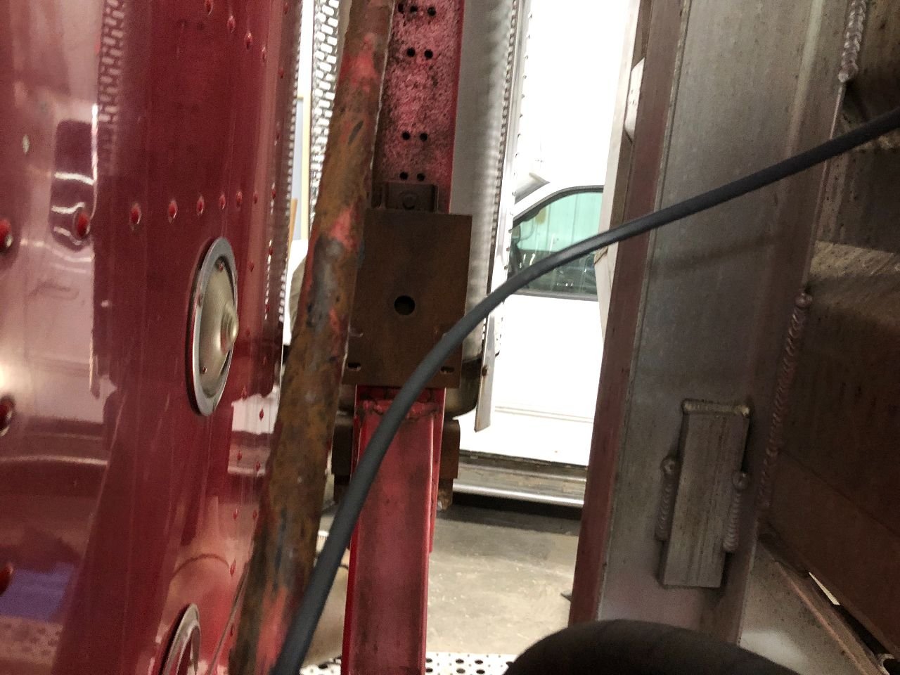 Freightliner FLD120SD Exhaust Bracket for Sale