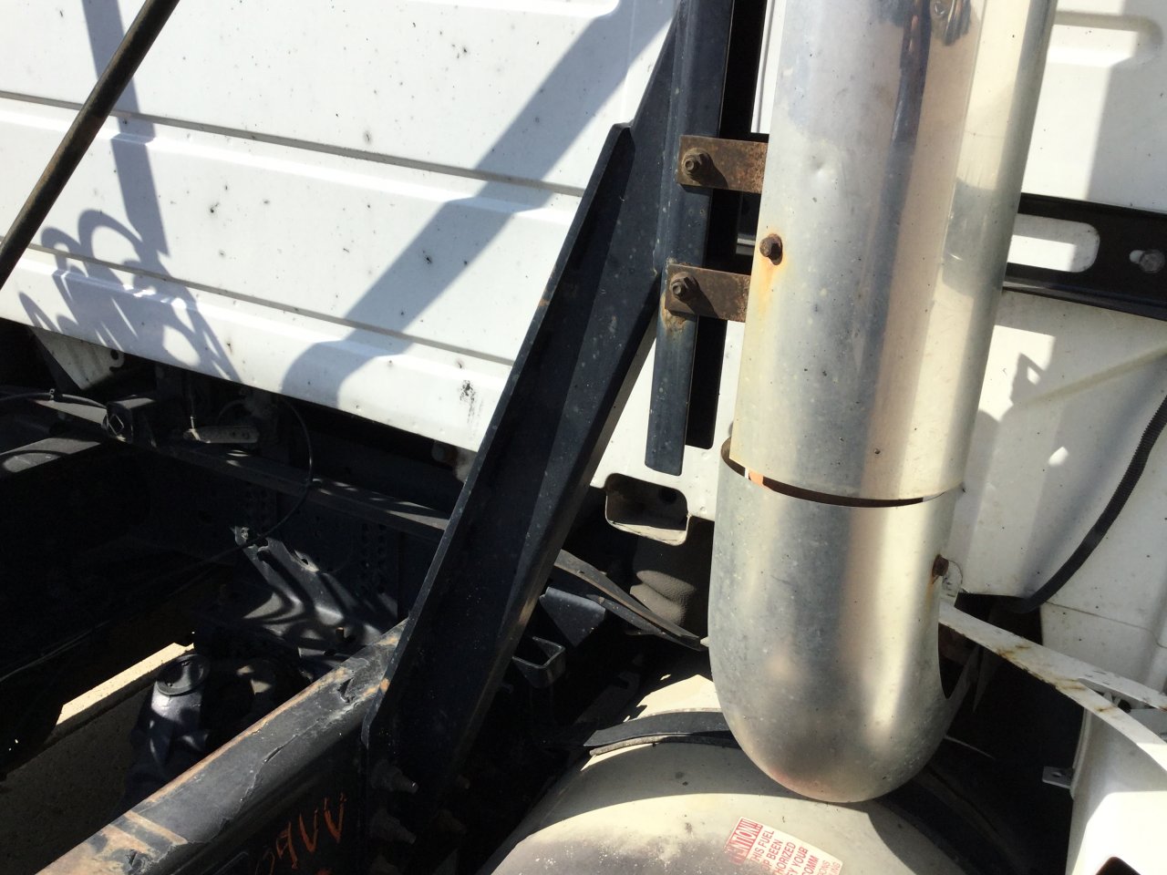 Volvo VNL Exhaust Bracket for Sale