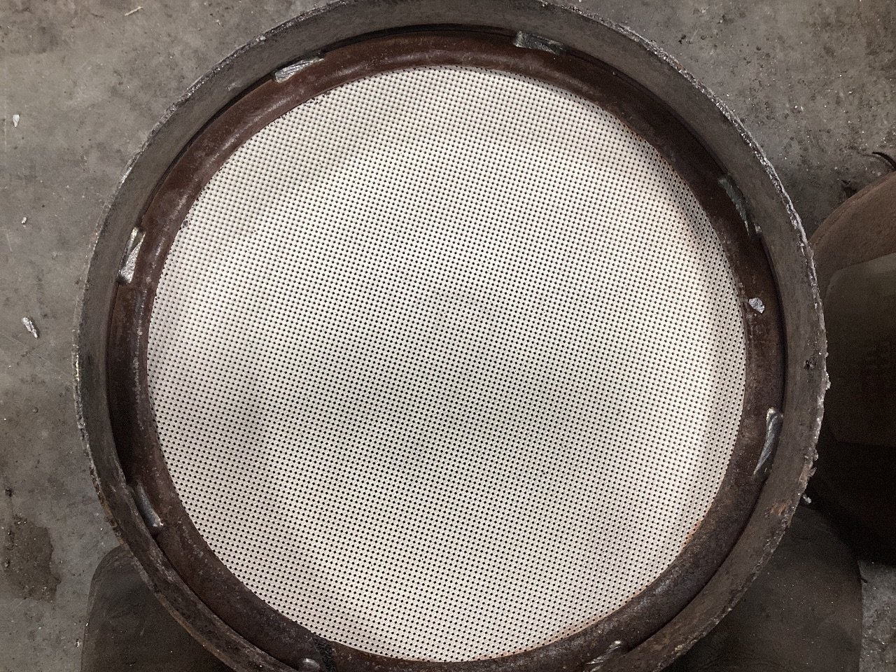 EA6804905556 | Detroit DD13 DPF | Diesel Particulate Filter for Sale