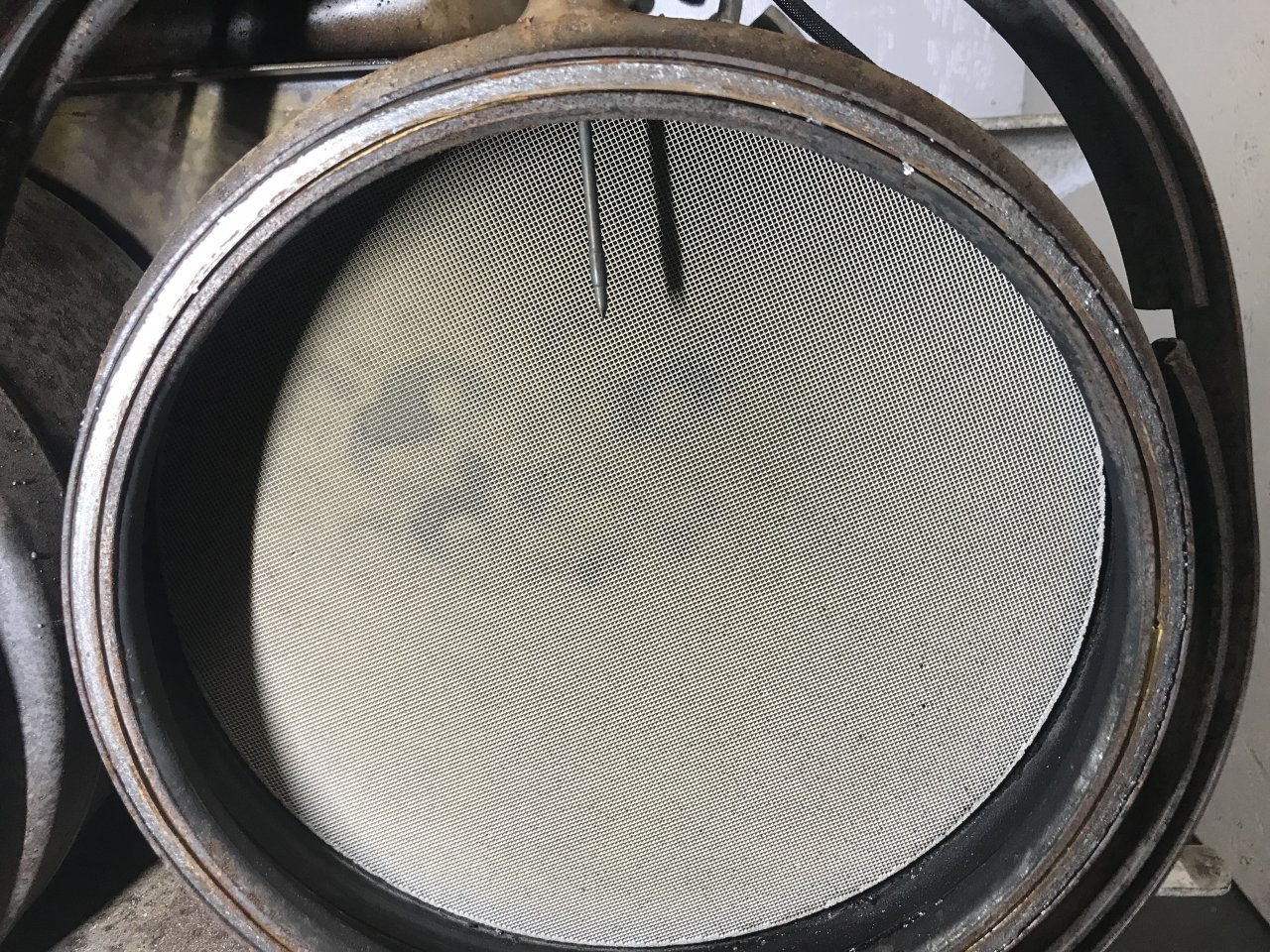 Detroit DD13 DPF | Diesel Particulate Filter for Sale