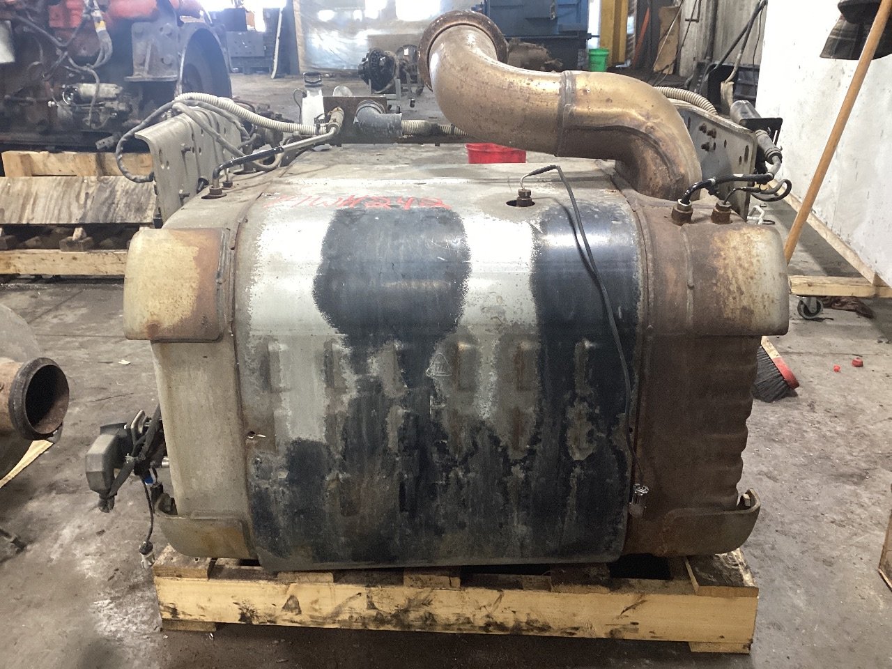 EA6804905556 | Detroit DD13 DPF | Diesel Particulate Filter for Sale