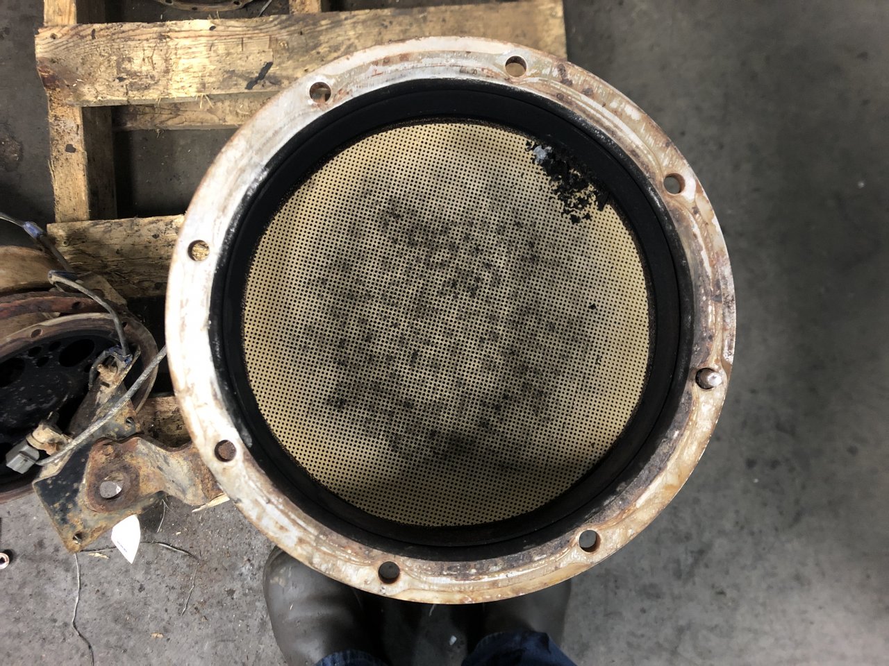 Hino J08E Exhaust DPF Filter for Sale