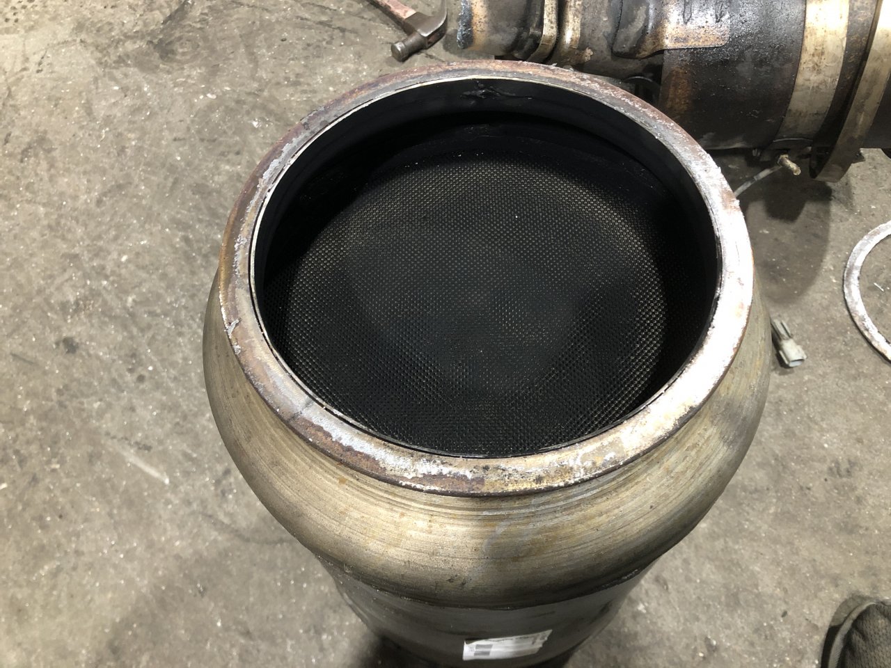 AP7020230 | International MAXXFORCE 7 DPF | Diesel Particulate Filter for S