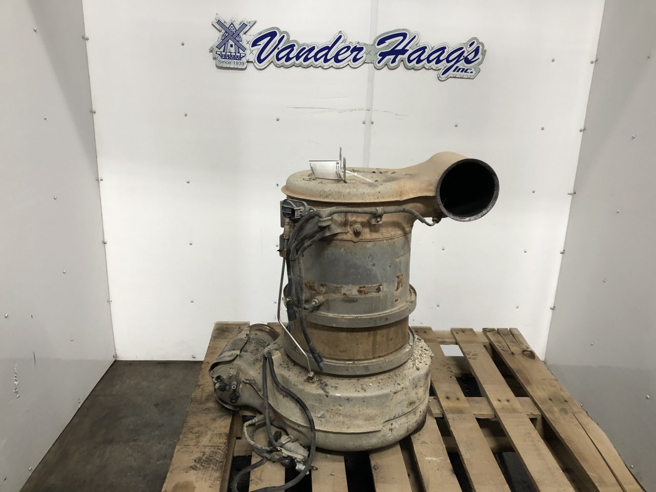 23159385 | Mack MP7 DPF | Diesel Particulate Filter for Sale