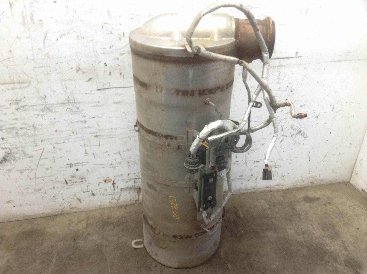 1821898 | Paccar MX13 Exhaust SCR Catalyst for Sale