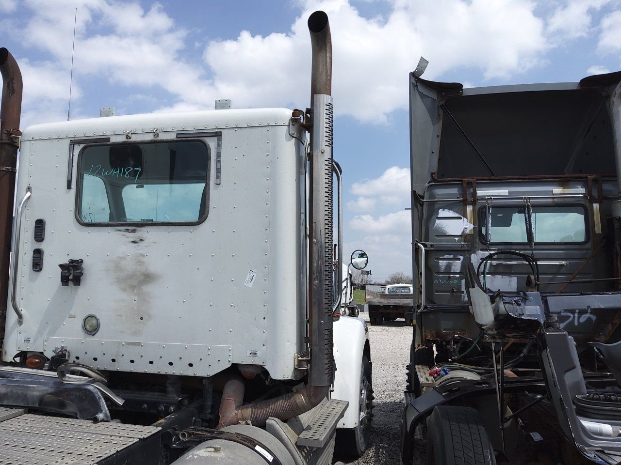 Freightliner CORONADO Exhaust Stack for Sale
